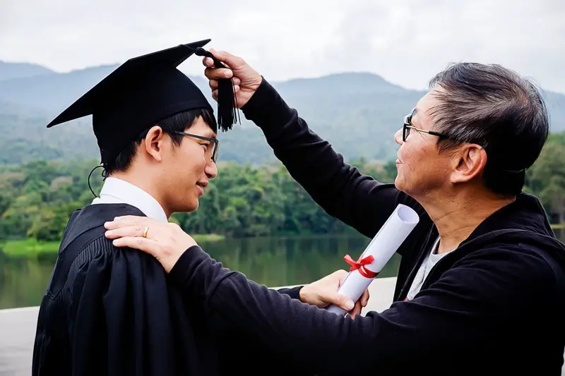 15 Best High School Graduation Wishes From Parents Badhaai 15-best-high-school-graduation-wishes-from-parents-badhaai